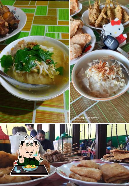 Soto Segeer Hj.Fatimah Garuda, Boyolali - Restaurant menu, prices and ...