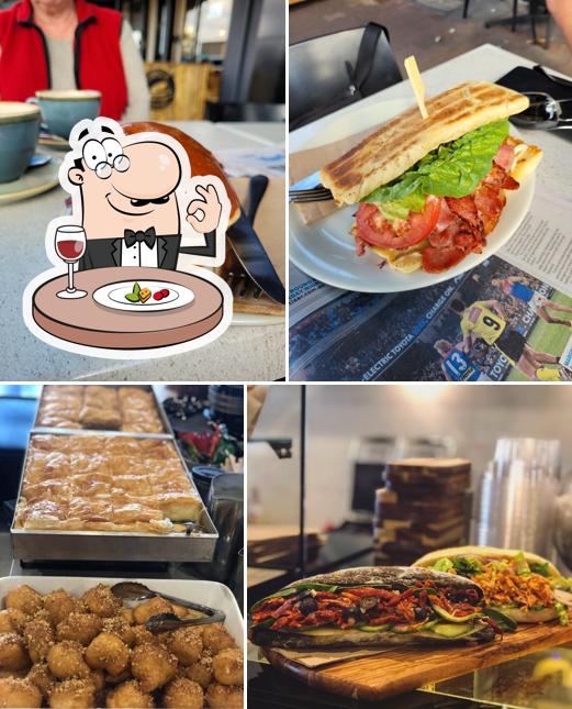 Coffee Time Co, Glenelg North - Restaurant menu, prices and reviews
