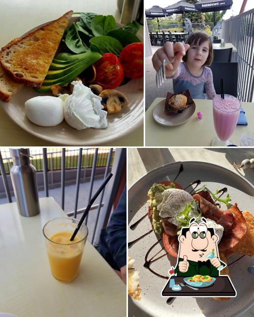 Cafe Two Coomera, Upper Coomera - Restaurant menu, prices and reviews
