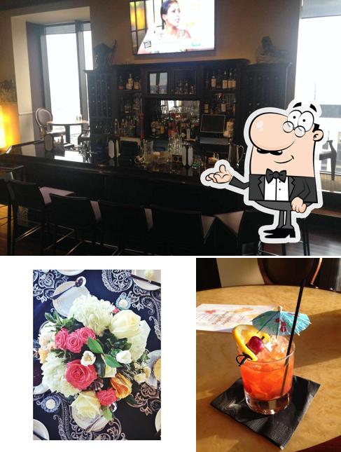Racquet Club, Dayton - Restaurant menu, prices and reviews