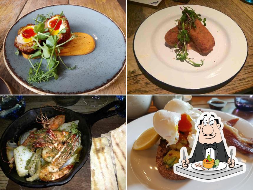 Top 5 restaurants with stargazy pie in London, december 2025 - Restaurant Guru