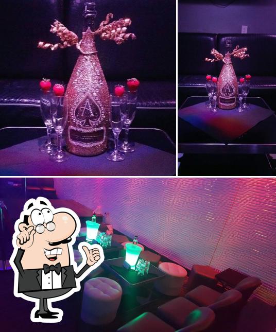 Pure Ultra Lounge, Kansas City - Restaurant menu, prices and reviews