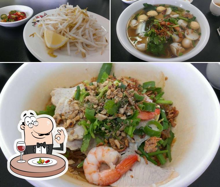 Viet Long Noodle House, Girrawheen - Restaurant menu, prices and reviews