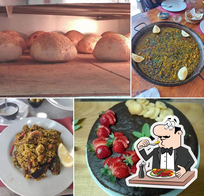 Top 5 restaurants with black rice in Cala Llenya, december 2025 ...