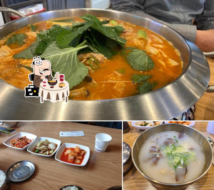Yukjeon Gukbap, Seoul, Hapjeong - Restaurant menu, prices and reviews