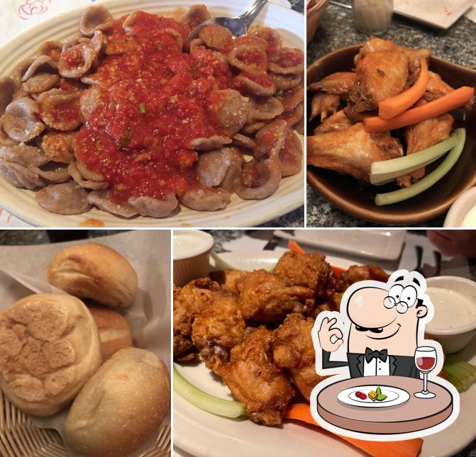 Chi-Chi's Pizza, Santa Clarita - Restaurant menu, prices and reviews