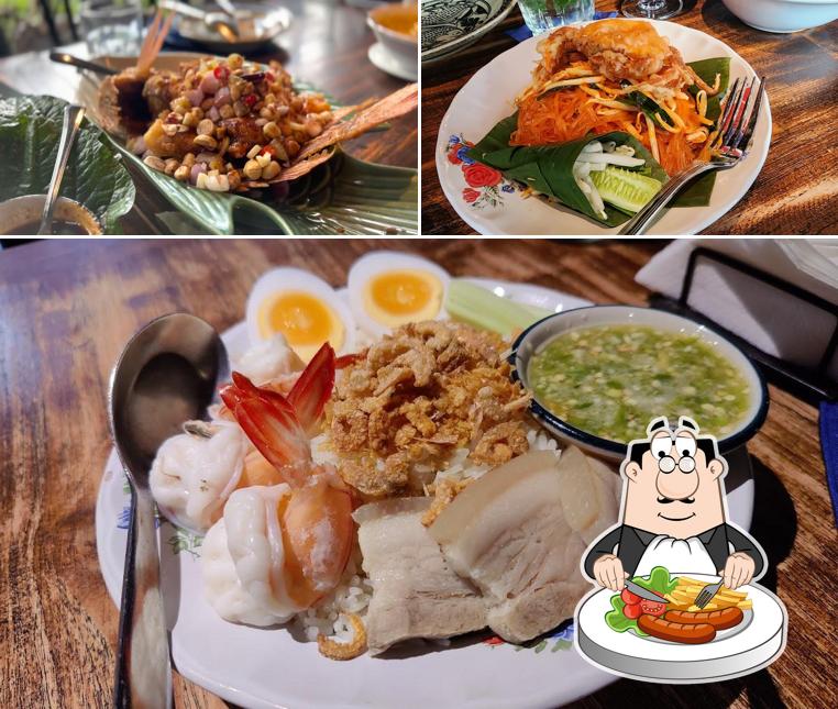 Sri Trat Restaurant and Bar, Bangkok - Restaurant menu, prices and reviews