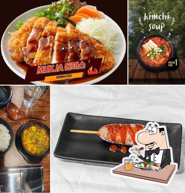 Mukja Korean BBQ Korean Fried Chicken Restaurant, Berwick - Restaurant ...