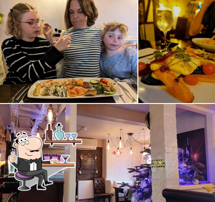 Golden Fox, Sturminster Marshall - Restaurant menu, prices and reviews