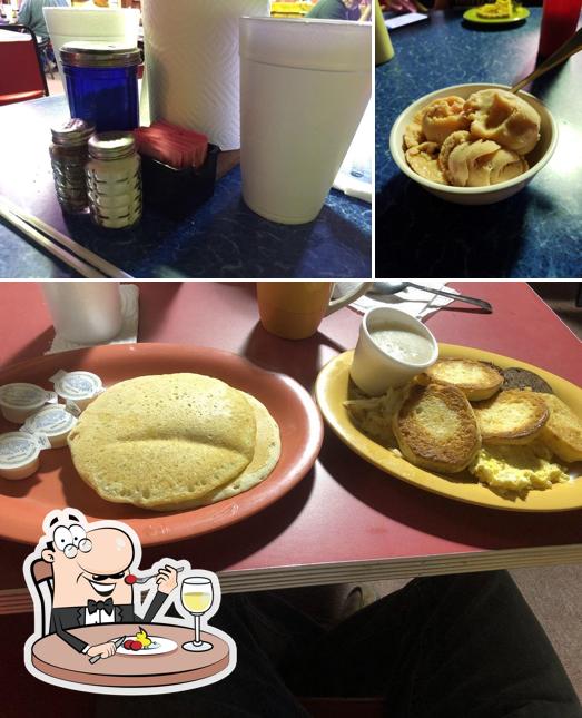 Finish Line Cafe, Paradise - Restaurant menu, prices and reviews