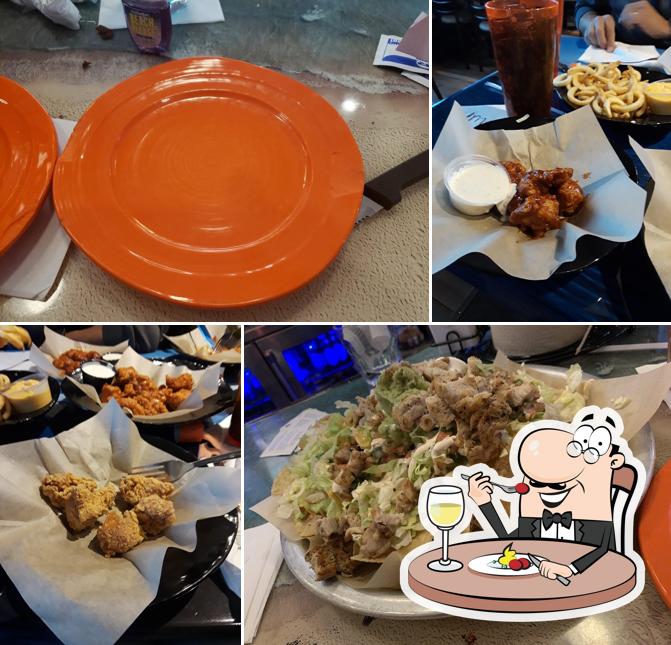 Hooters, Portage - Restaurant menu, prices and reviews