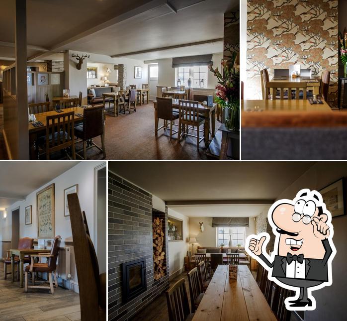 Top 2 restaurants with bangers & mash in Parbold, october 2025 ...
