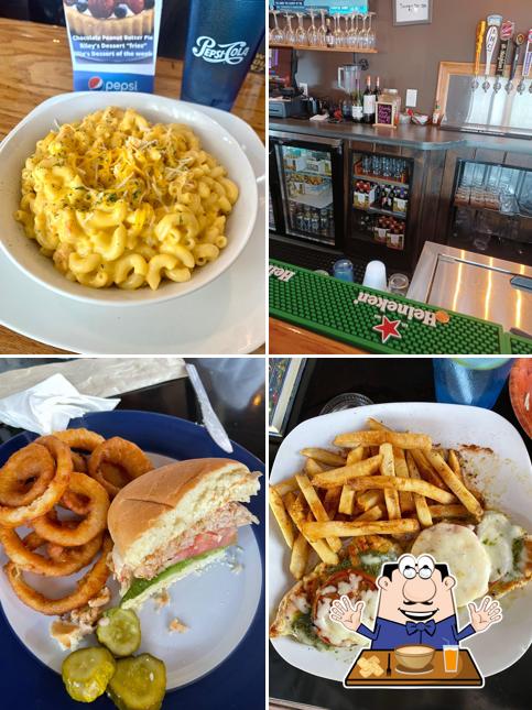 Riley's Bar & Grill, North Rose - Restaurant menu, prices and reviews