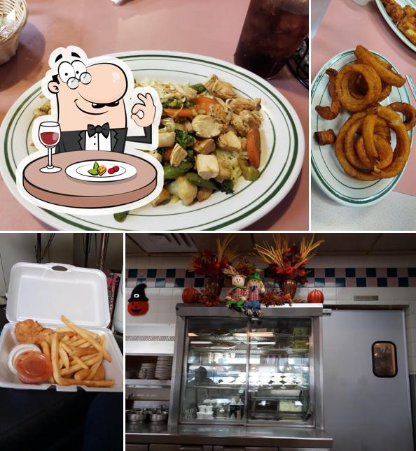 Golden Greek, Mount Clemens - Restaurant menu, prices and reviews