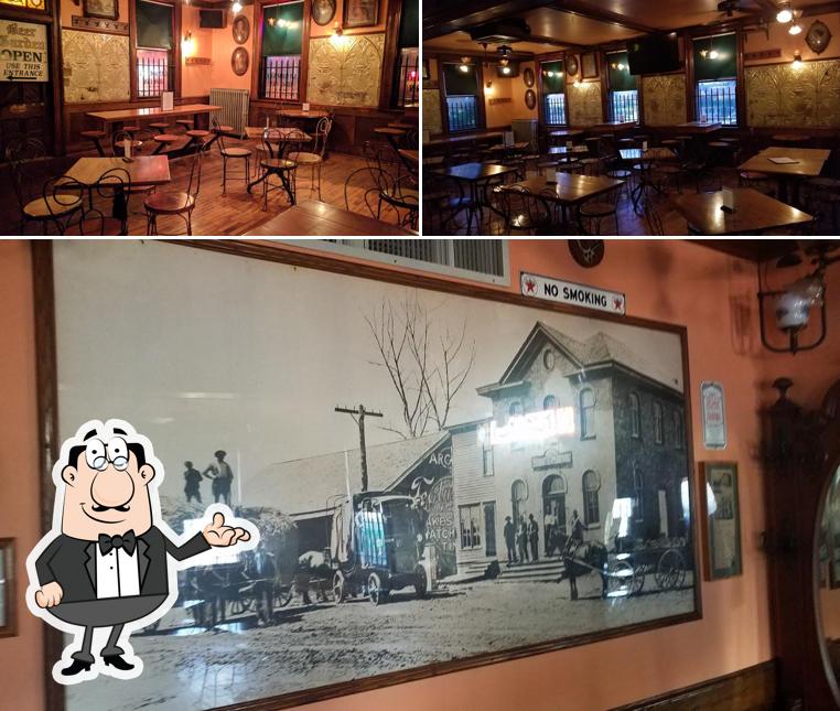 Landmark 1850 Inn Milwaukee’s Oldest Tavern, Milwaukee - Restaurant ...