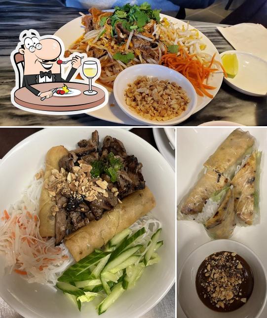 Noodle House 79, Ottawa - Restaurant menu, prices and reviews