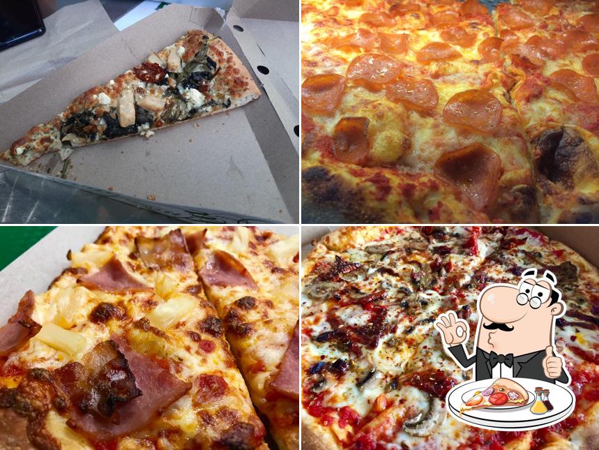 Pizza Nova, Toronto, Wellesley - Restaurant menu, prices and reviews