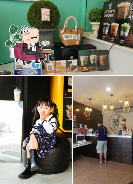 Dek-cha สาขาหลัก - วงเวียนบางแสน, Huai Kapi - Restaurant menu, prices ...