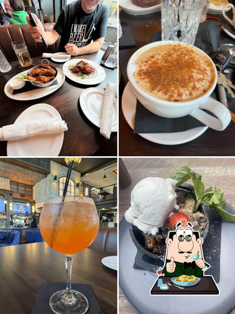 Four Leaves, Park Ridge - Restaurant menu, prices and reviews
