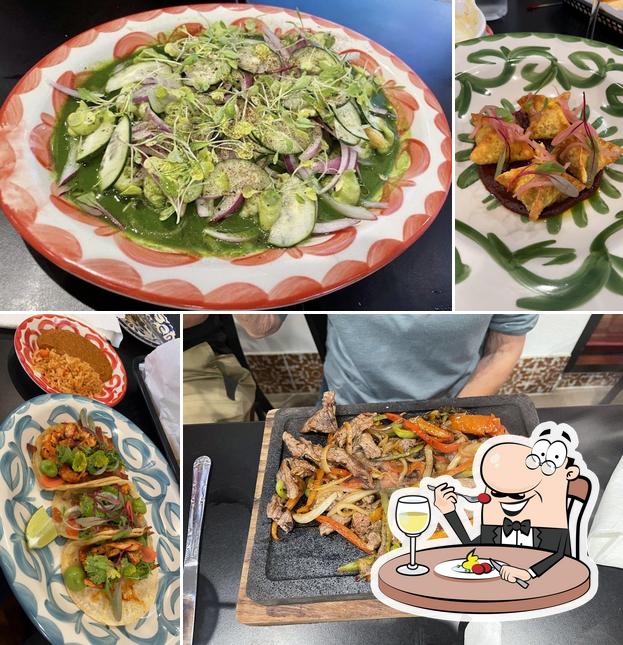 La Tia Taqueria & Cantina, Metairie - Restaurant menu, prices and reviews