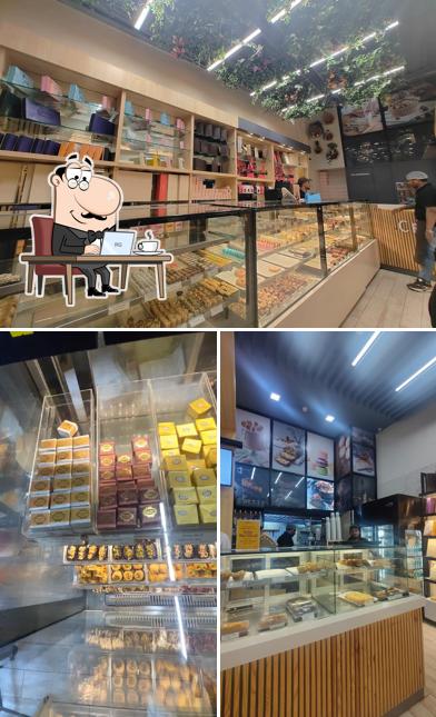 Cremure Malad, Mumbai - Restaurant menu, prices and reviews