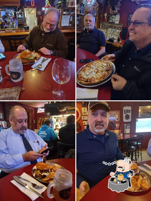 Someplace Else Saloon, Claypool - Restaurant menu, prices and reviews
