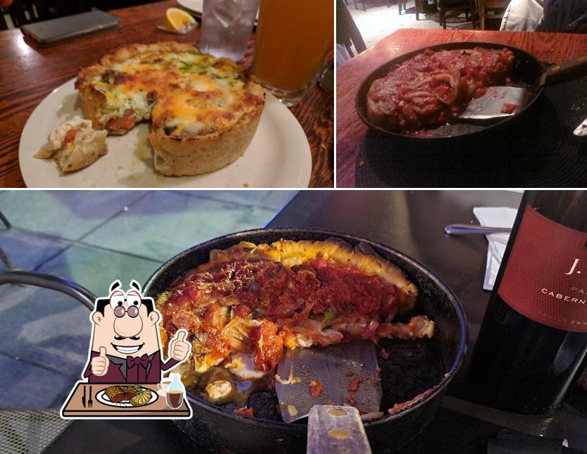 Pizzeria Due, Chicago, Grand - Restaurant menu, prices and reviews