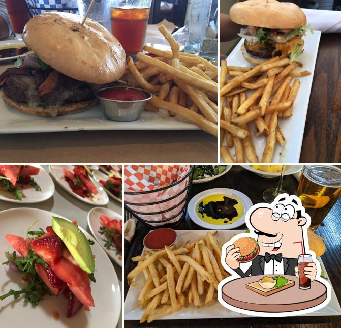 Top 5 restaurants with seafood pizza in Watsonville, september 2025 ...