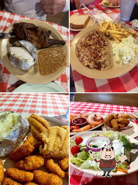 Gumlog Bar B Que & Fish Lodge, Lavonia - Restaurant menu, prices and ...