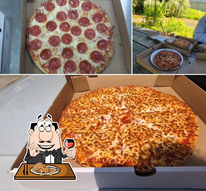 Side Street Pizza, Chesley - Restaurant menu, prices and reviews