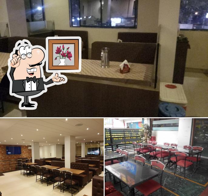 President Resto Bar, Pune - Restaurant menu, prices and reviews