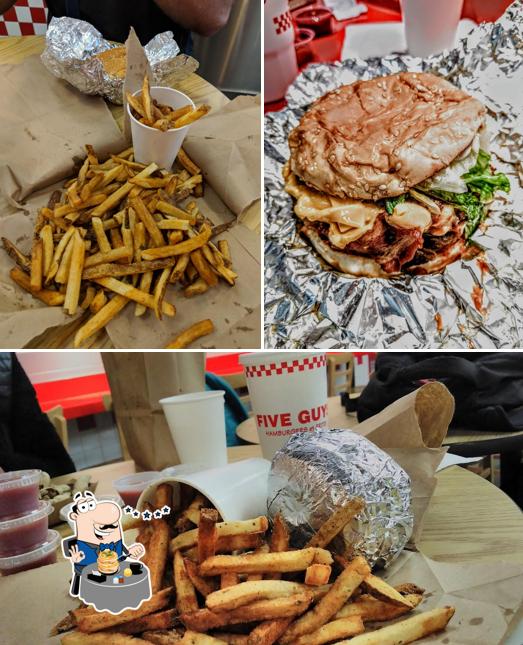 Five Guys, Montréal, Square-Victoria–OACI - Restaurant menu, prices and ...