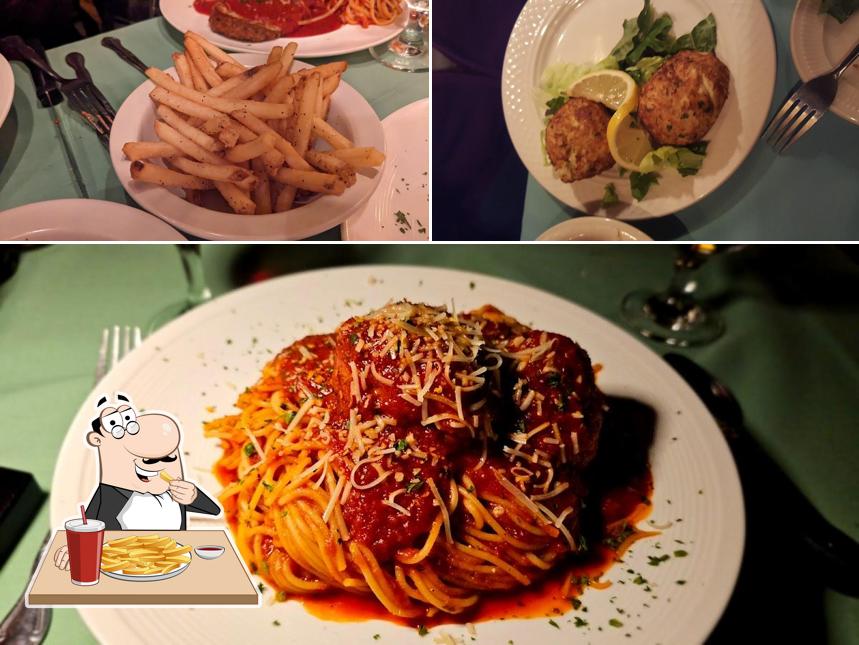 Mom Chaffe's Cellarette, Reading - Restaurant menu, prices and reviews