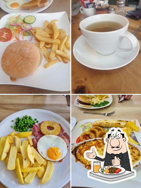 The Clock House Cafe, Bognor Regis - Restaurant menu, prices and reviews