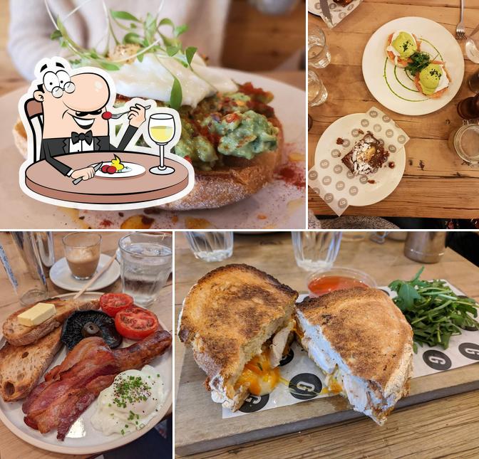Top 4 restaurants with grilled sandwiches in Hitchin, october 2025 ...