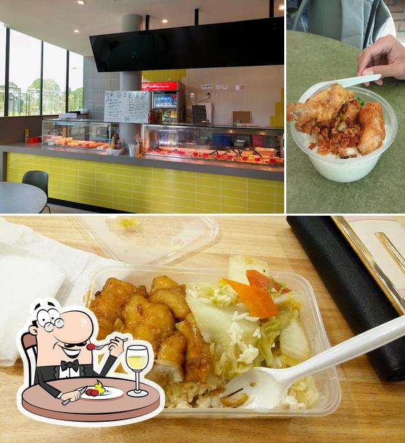 Noodle Plus, Clayton - Restaurant menu, prices and reviews