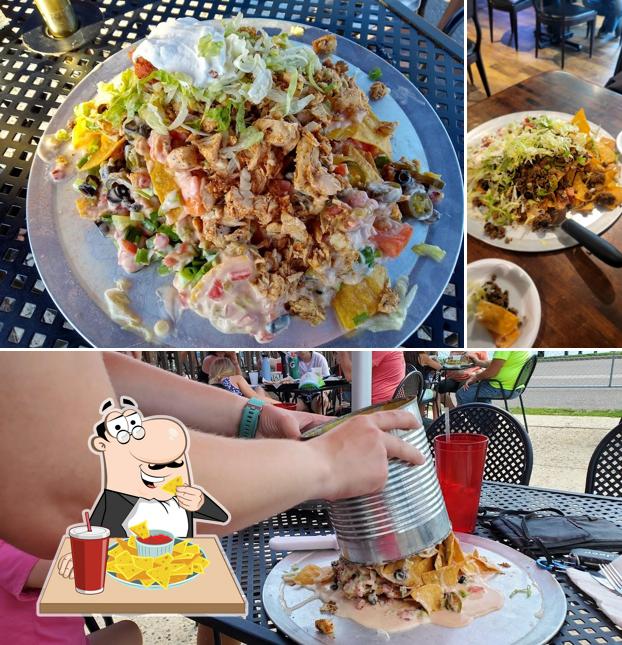 Outboards Bar & Grill, Tomahawk - Restaurant menu, prices and reviews