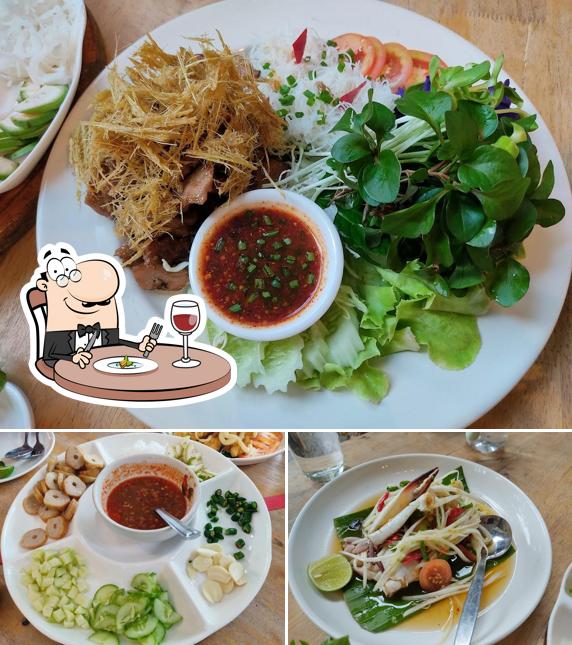 Kin Phak Naem Nueang, Nakhon Sawan - Menú del restaurante, precios y ...