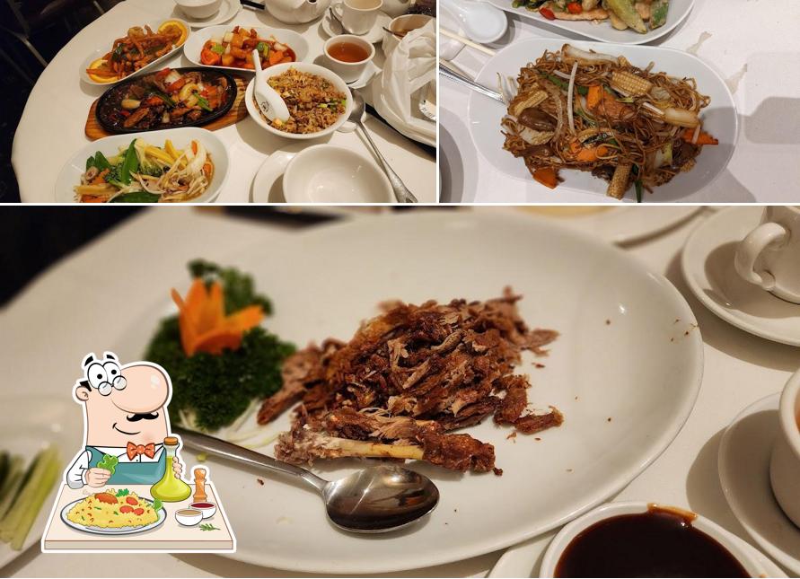 Heen's Restaurant Sutton, Sutton - Restaurant menu, prices and reviews