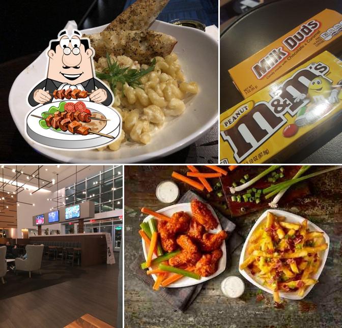 Studio Movie Grill, Houston - Restaurant menu, prices and reviews
