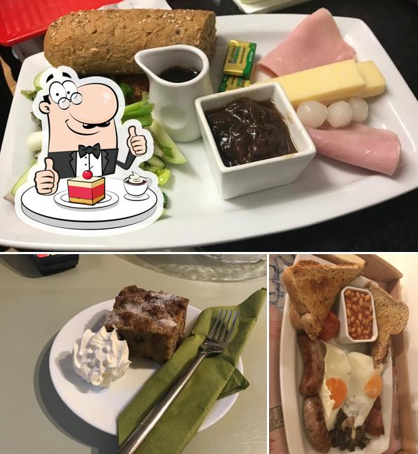 The Courtyard Cafe, Daventry - Restaurant menu, prices and reviews