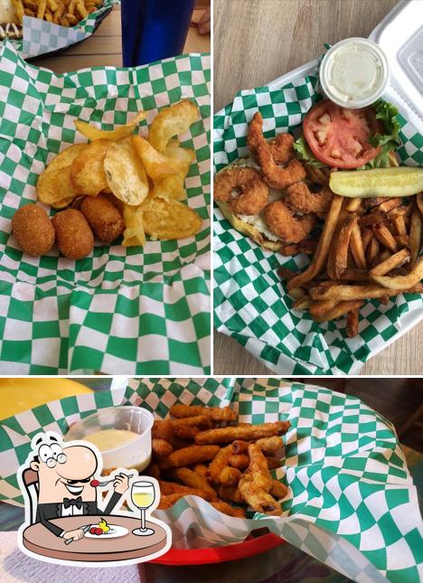 Hang Ten Grill, Carolina Beach - Restaurant menu, prices and reviews