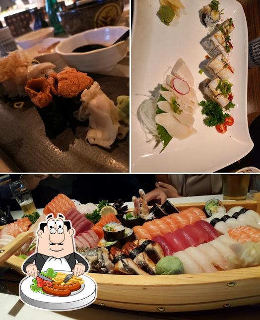 Sushi Moto, Toronto - Restaurant menu, prices and reviews