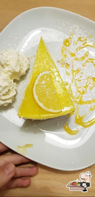 Newland Caffe Gelato, Hull - Restaurant menu, prices and reviews