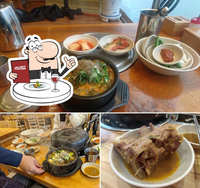 Jomaru Gamja-tang(pork back-bone stew), Seoul - Restaurant menu, prices ...
