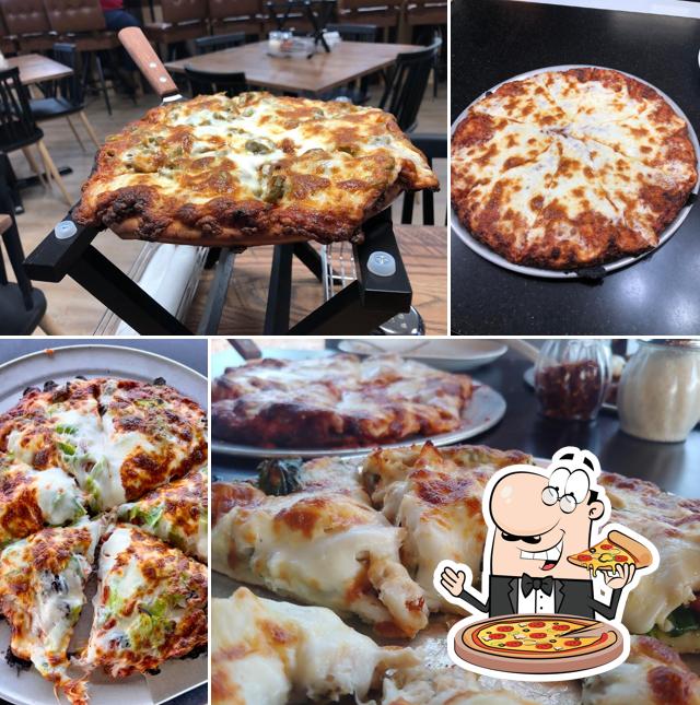 Myles Pizza Pub, Greenville - Restaurant menu, prices and reviews