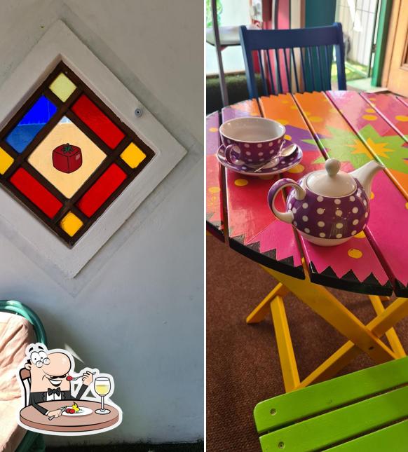 Square Tomato Cafe, Montagu - Restaurant menu, prices and reviews