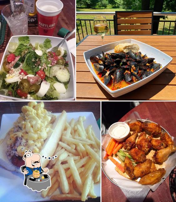 Looney's Pub, College Park - Restaurant menu, prices and reviews