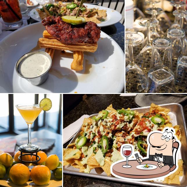 Best restaurants in Stonebridge at Potomac Town Center Mall ...