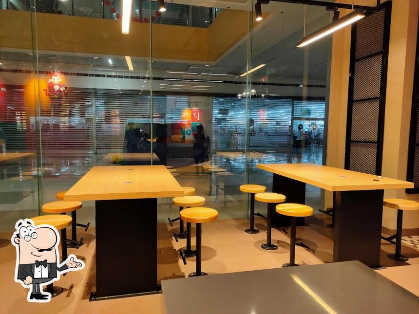 Jollibee SM City Daet, Daet - Menú del restaurante, precios y reseñas